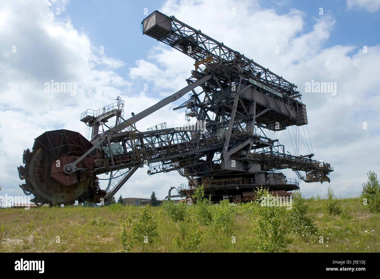 industry engineering energy power electricity electric power dredger ...