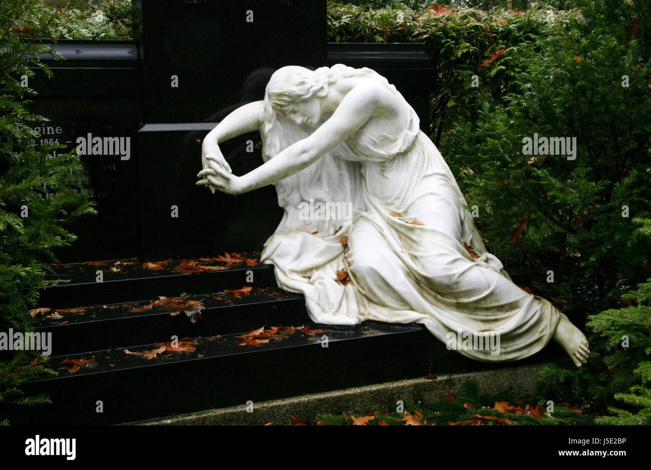 woman statue loss cemetery marble mourning sorrow angel angels burial ...