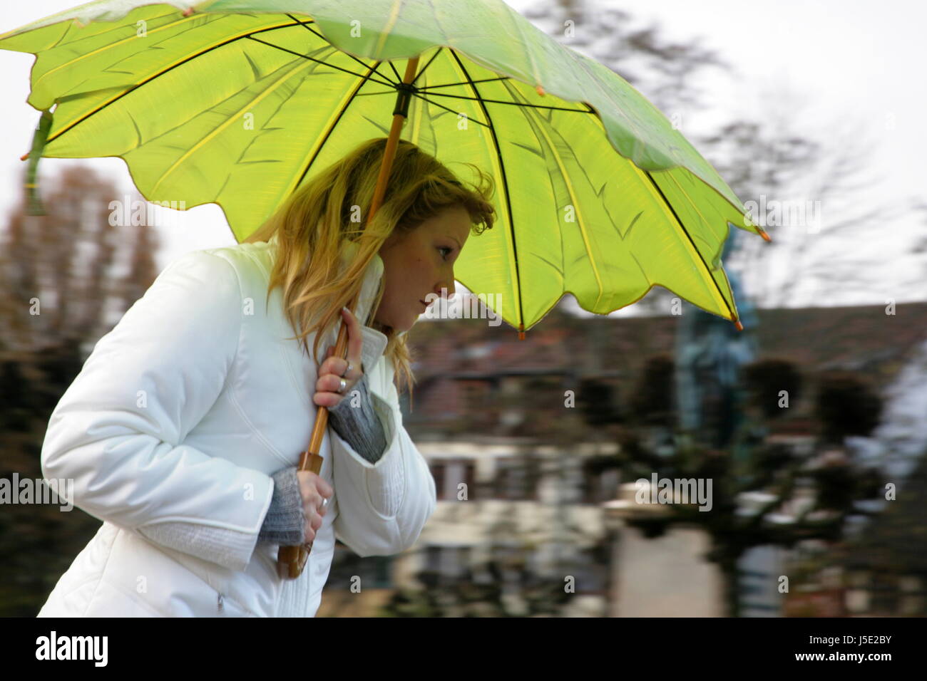 cold umbrella wet rainy day girl girls rain raining fall autumn ...