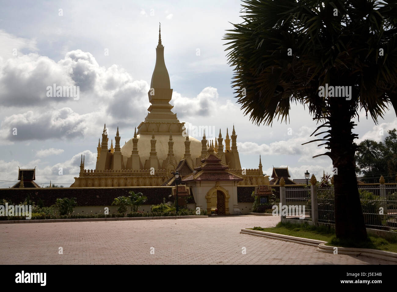 that luang,temple in vientiane,laos Stock Photo - Alamy