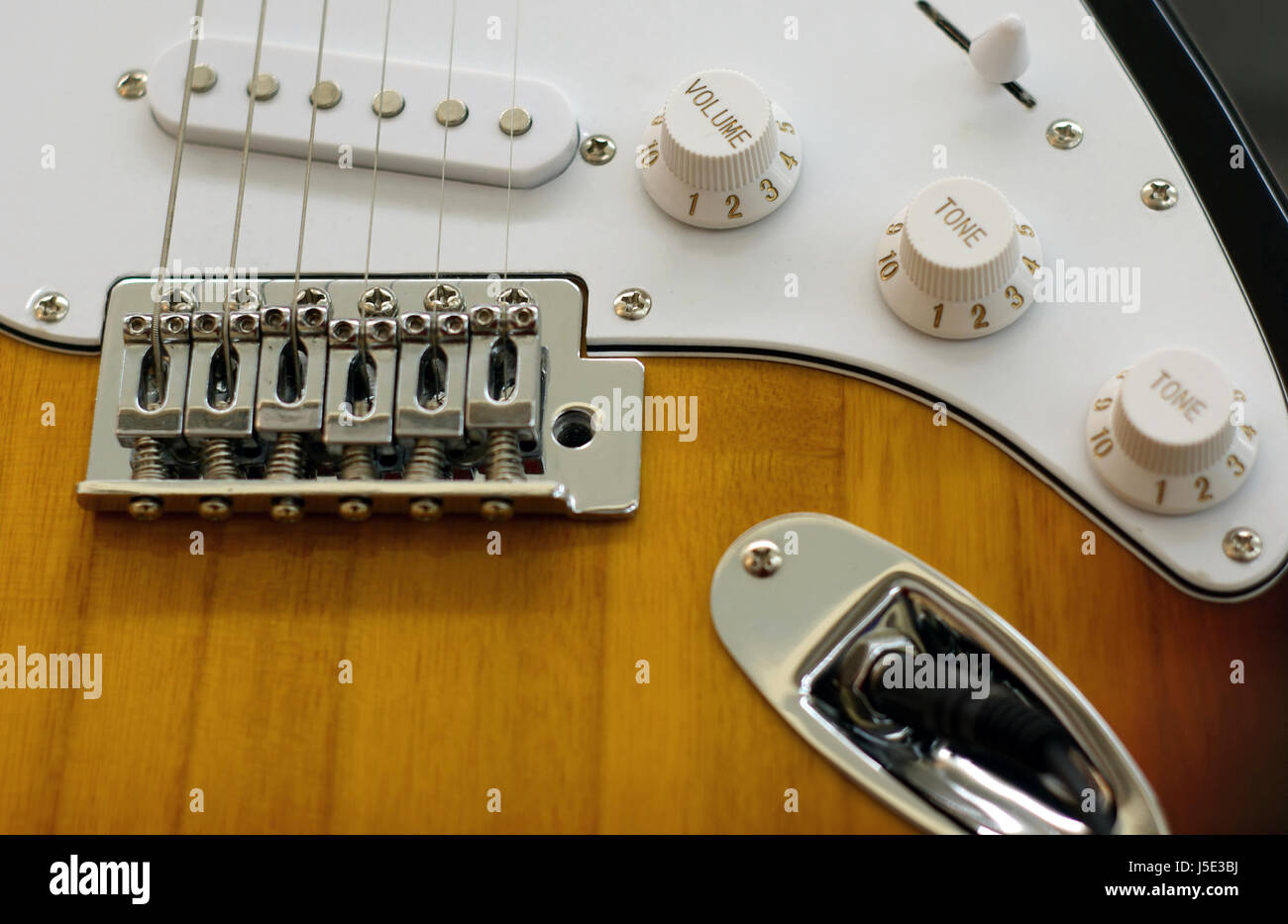 tones musical instrument electronics wood bridge electric connection ...