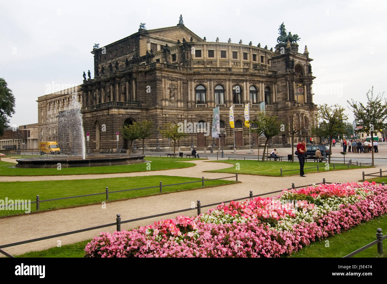 concert music culture beds flower flowers plant opera classical ...