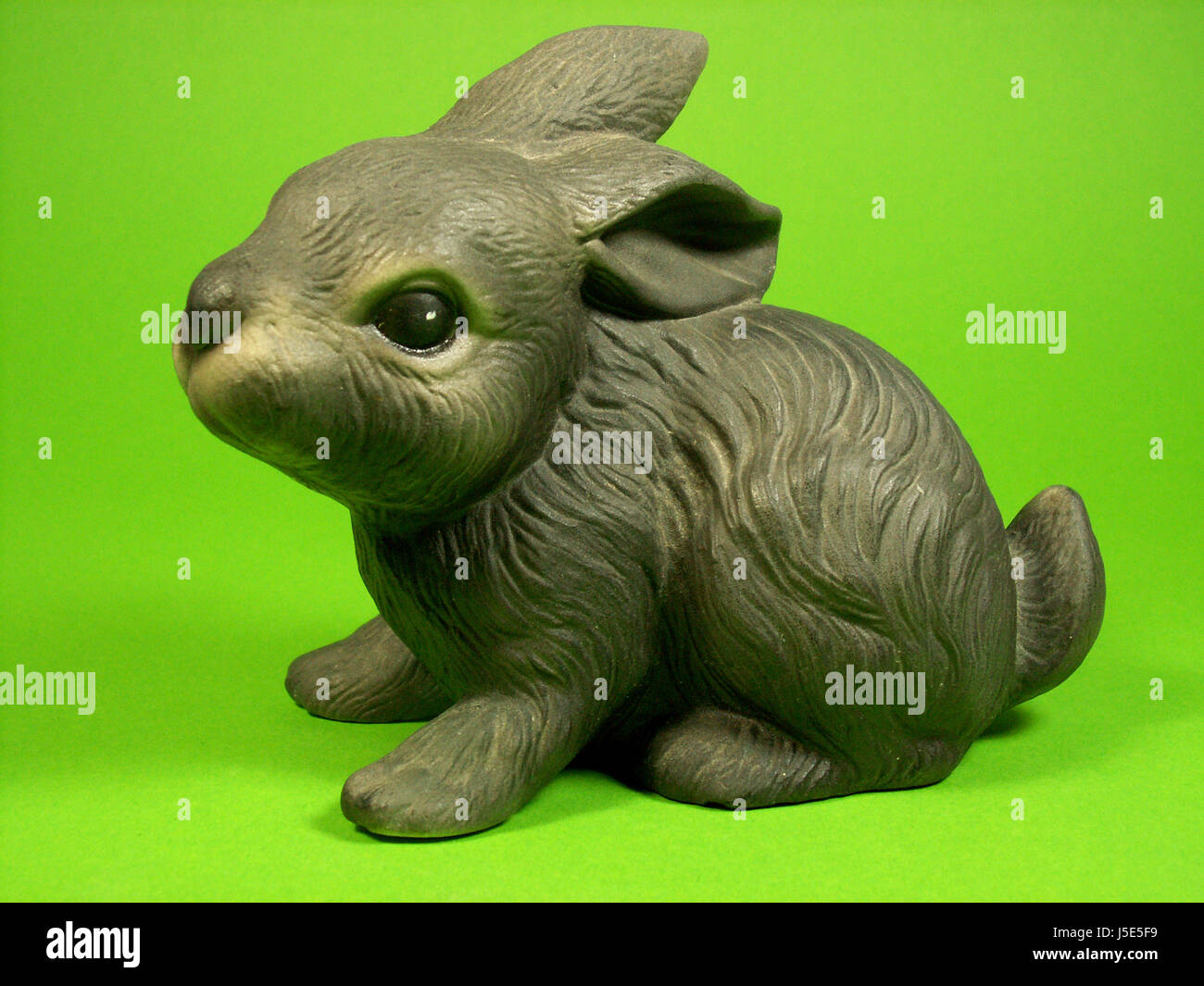green brown brownish brunette easter spring hare easter-bunny snatch ...