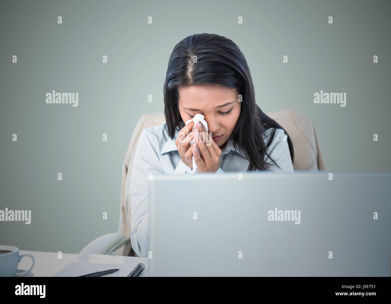 Woman Crying Computer Stock Photos & Woman Crying Computer Stock Images ...