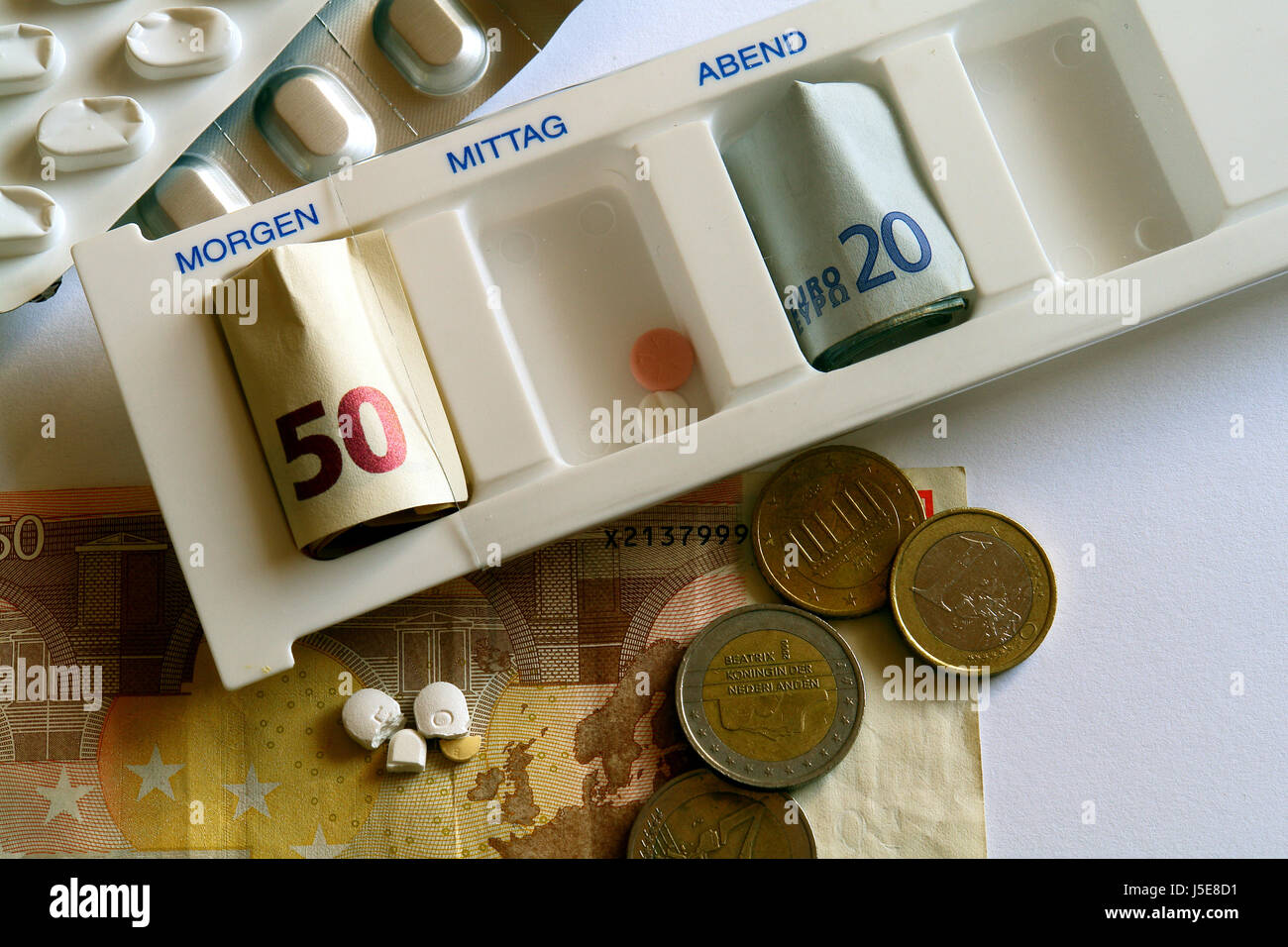 Tablettenschieber hi-res stock photography and images - Alamy