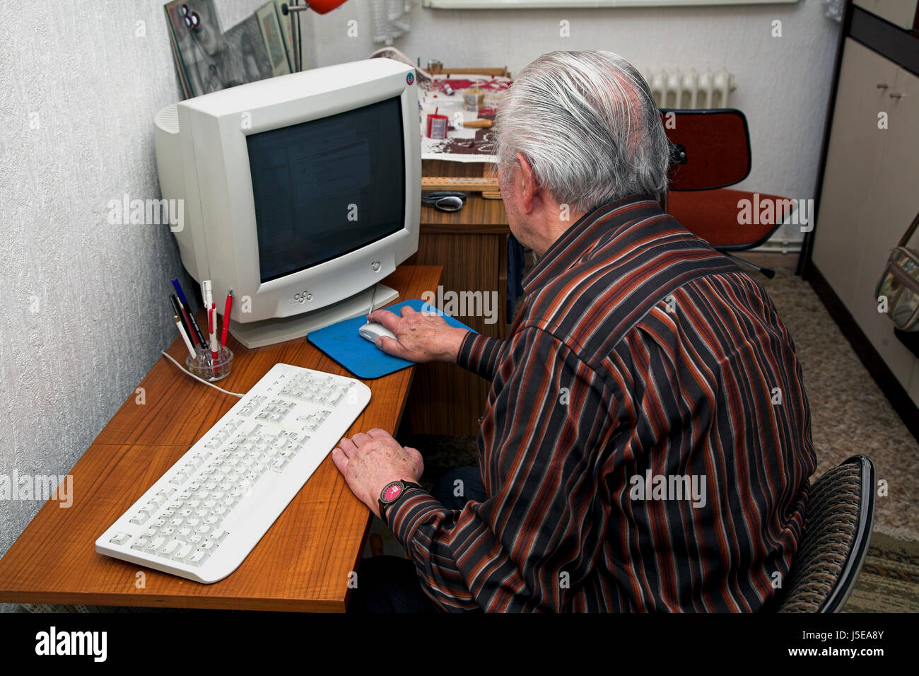 keyboard PC computers computer consider desk study study room grandpa ...