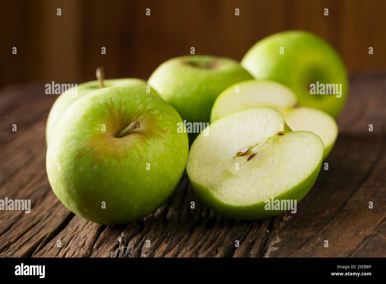 Vintage green apples hi-res stock photography and images - Alamy