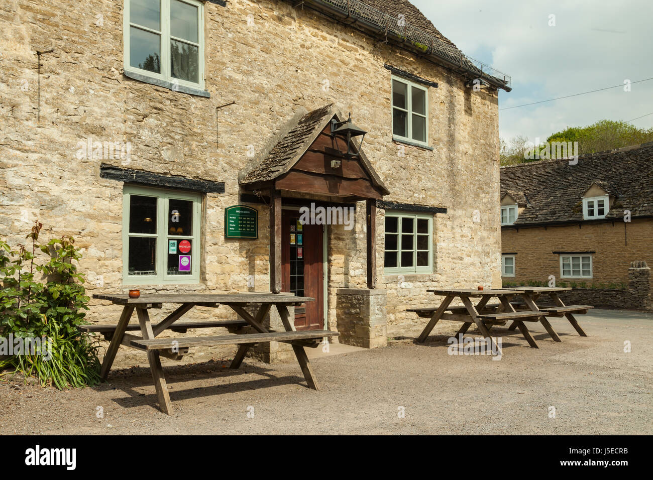 Shilton oxfordshire hi-res stock photography and images - Alamy