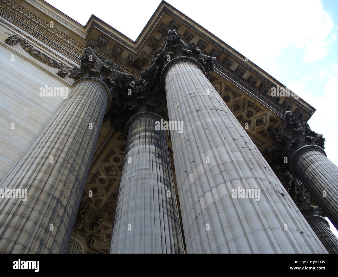 Pantheon of paris section hi-res stock photography and images - Alamy