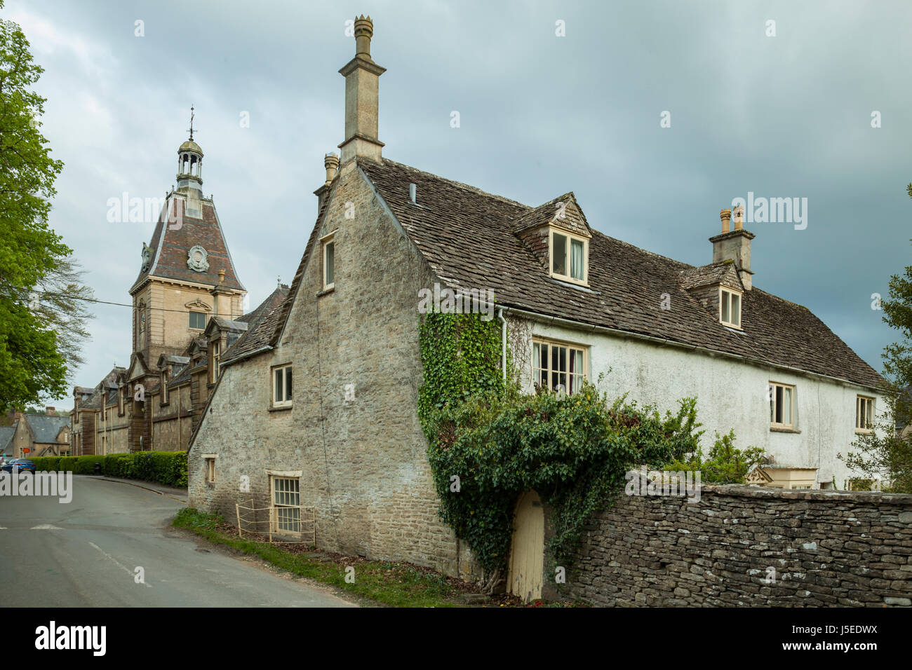 Rendcomb hi-res stock photography and images - Alamy