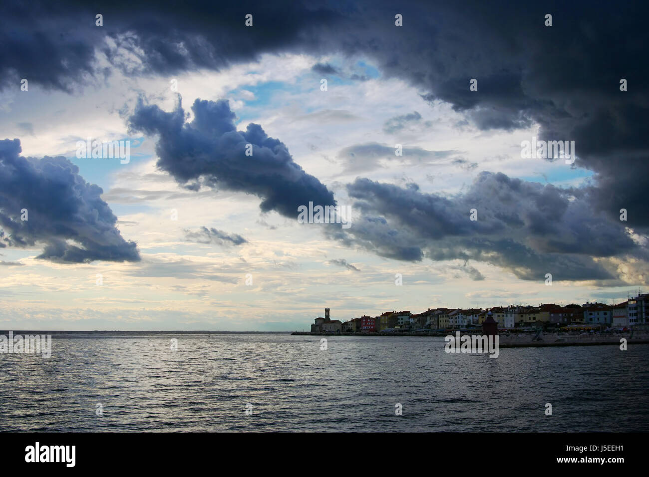 Slightly clouds hi-res stock photography and images - Alamy
