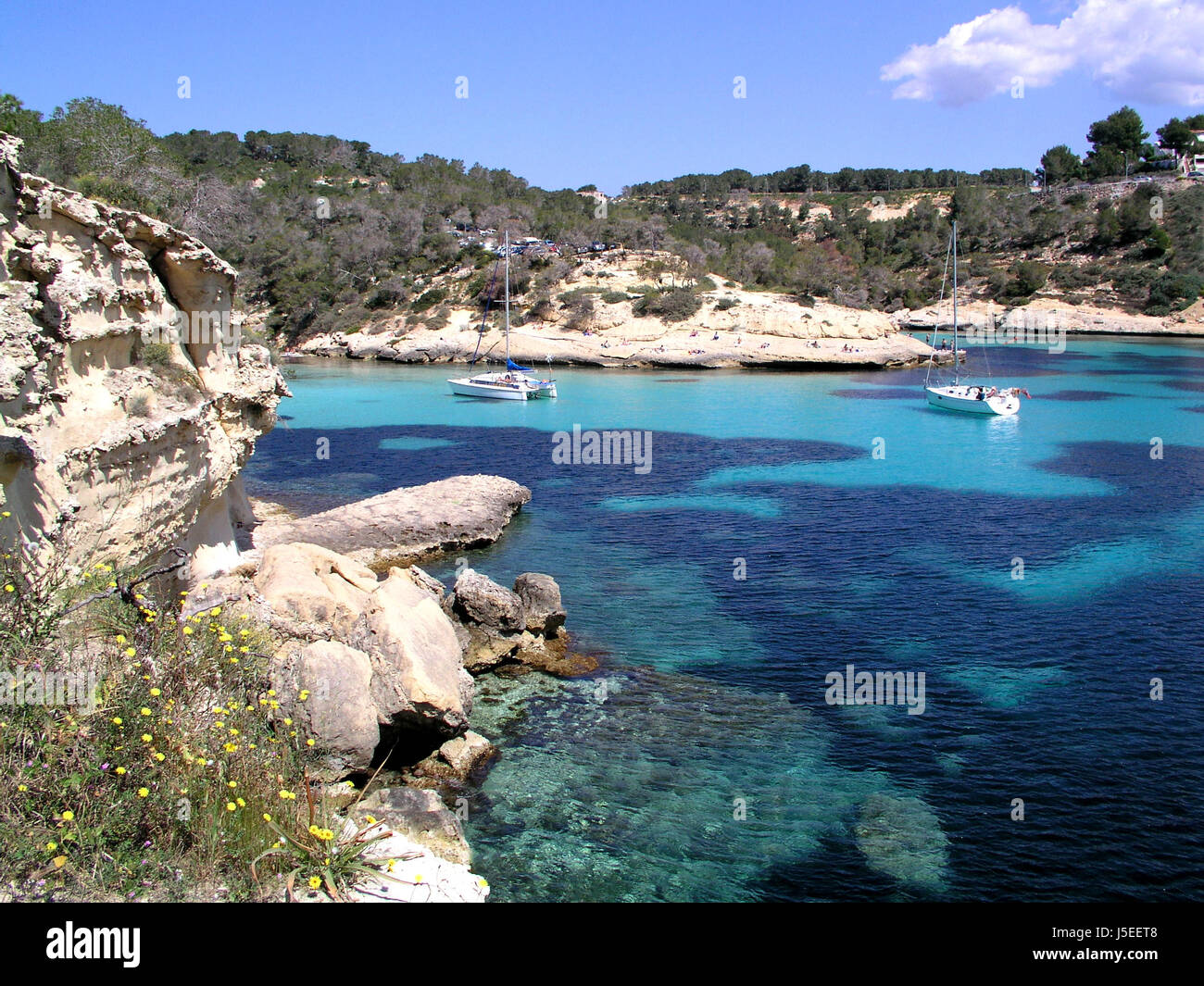 Bleed boat hi-res stock photography and images - Alamy