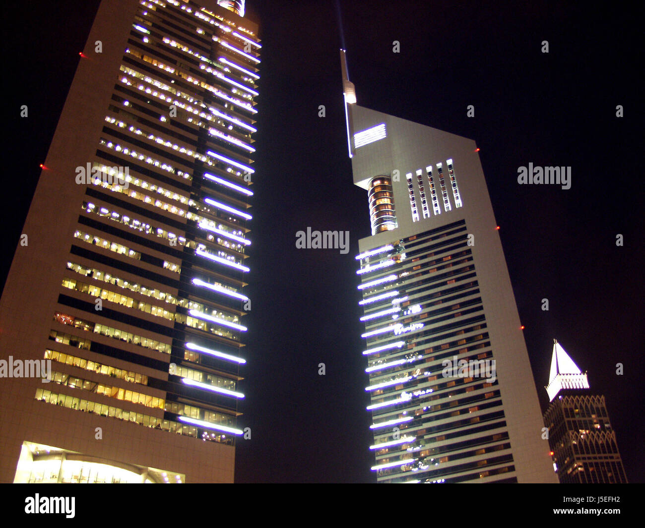 Emirate business class hi-res stock photography and images - Alamy