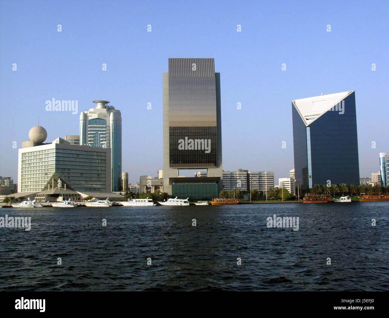 city town modern modernity ships sailing boat sailboat rowing boat boat ...