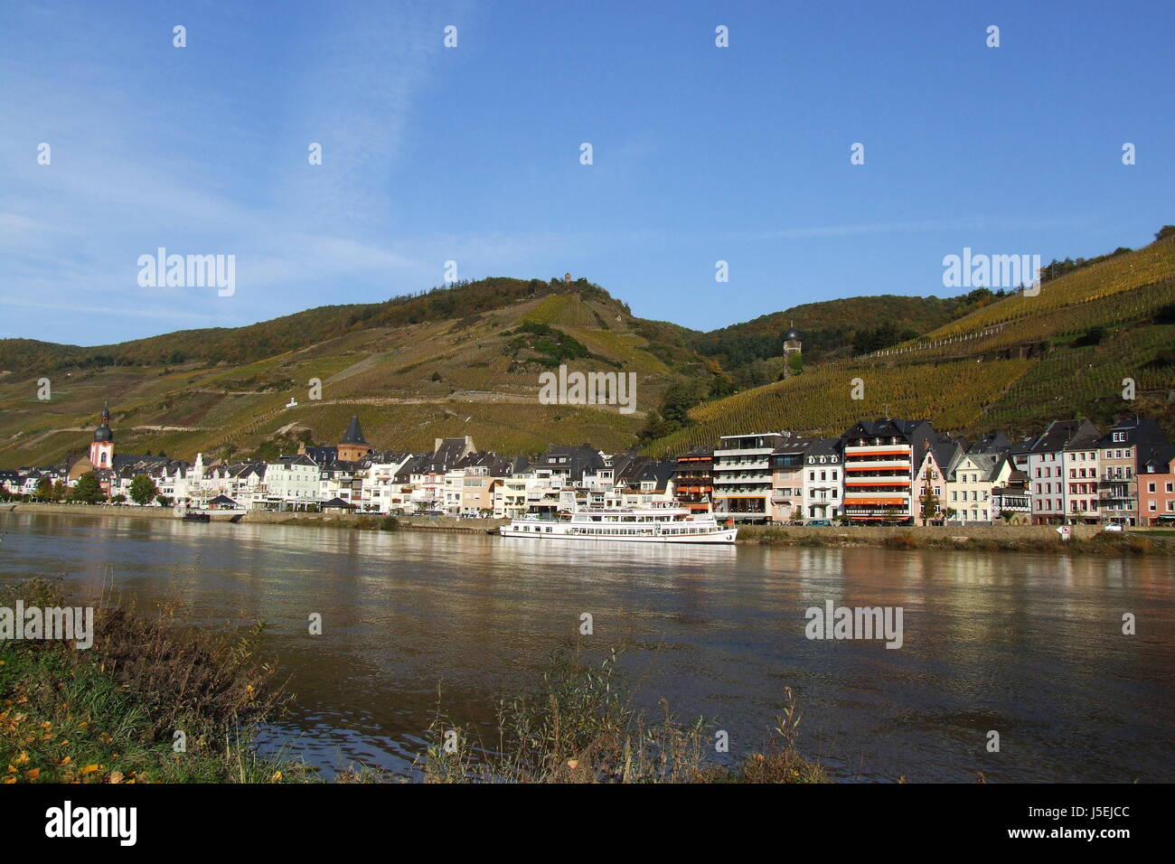 city town tourism mosel townscape place bank of a river river-bank ...