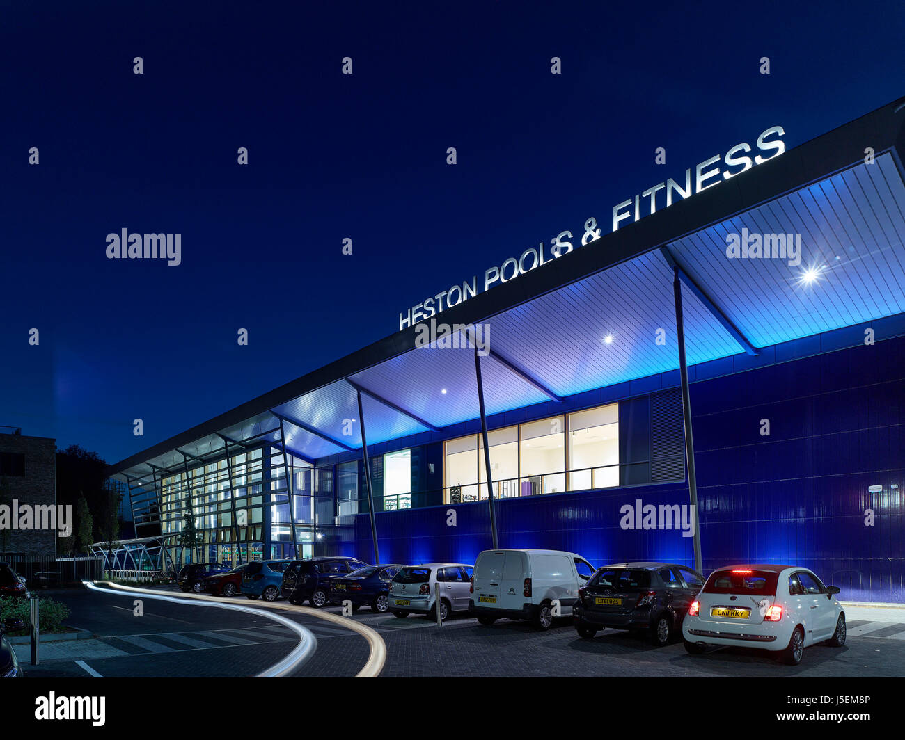 Heston leisure centre hi-res stock photography and images - Alamy