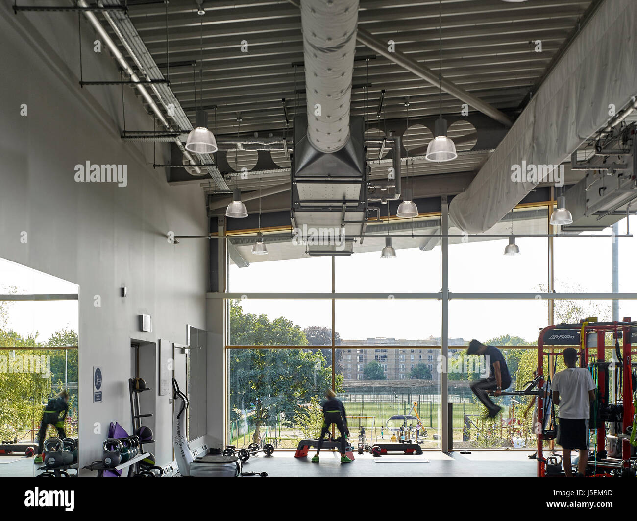 Heston leisure centre hi-res stock photography and images - Alamy