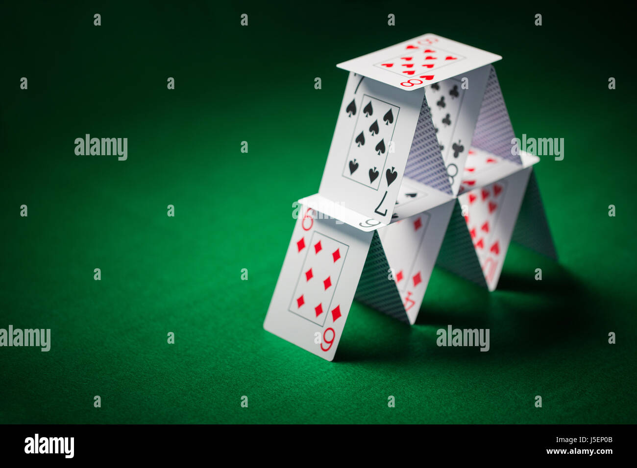 Cards cloth hi-res stock photography and images - Alamy