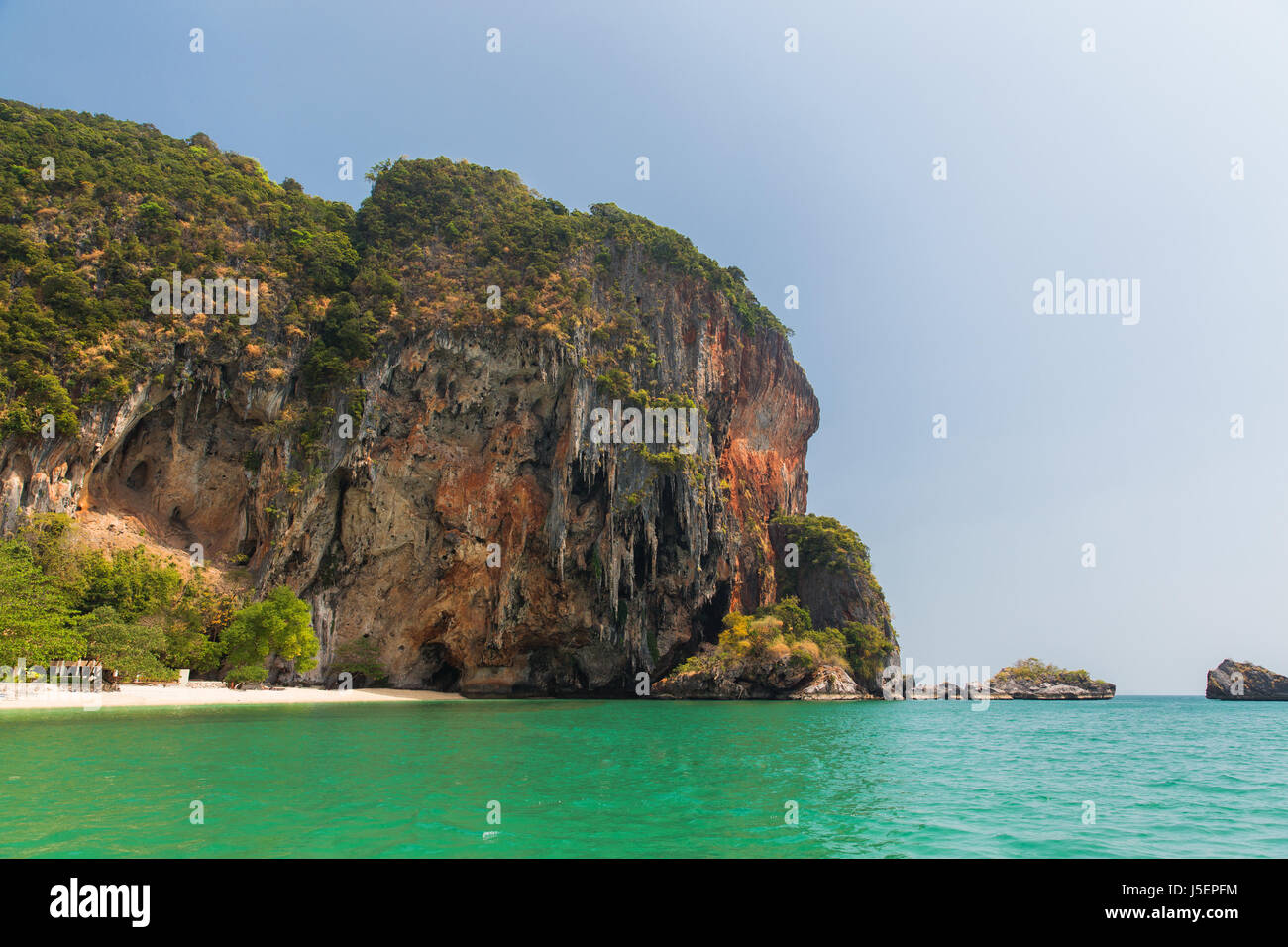 krabi island cliff at thailand resort beach Stock Photo - Alamy