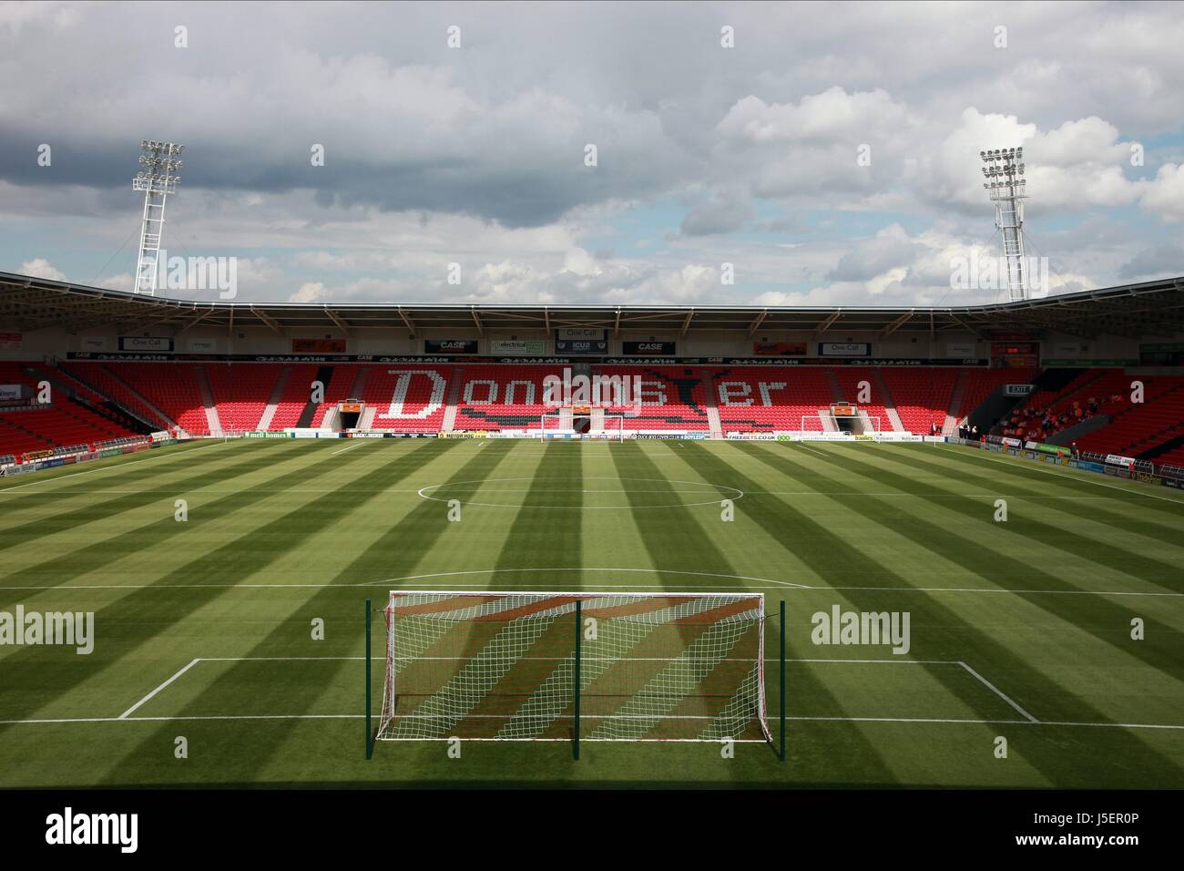 THE KEEPMOAT STADIUM DONCASTER ROVERS V BLACKPOOL KEEPMOAT STADIUM ...