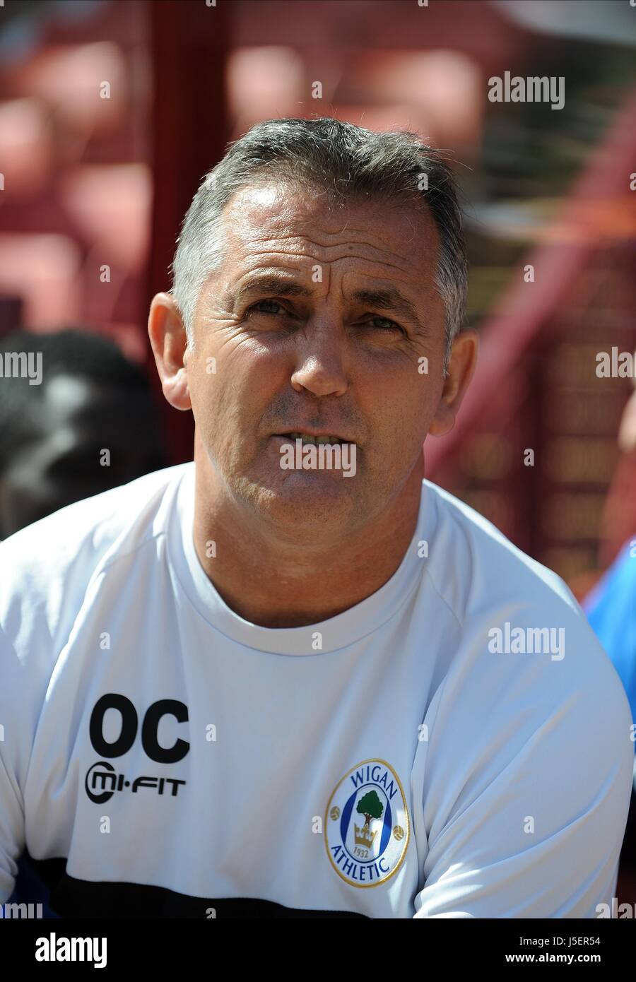 OWEN COYLE WIGAN ATHLETIC FC MANAGER OAKWELL STADIUM BARNSLEY ENGLAND ...