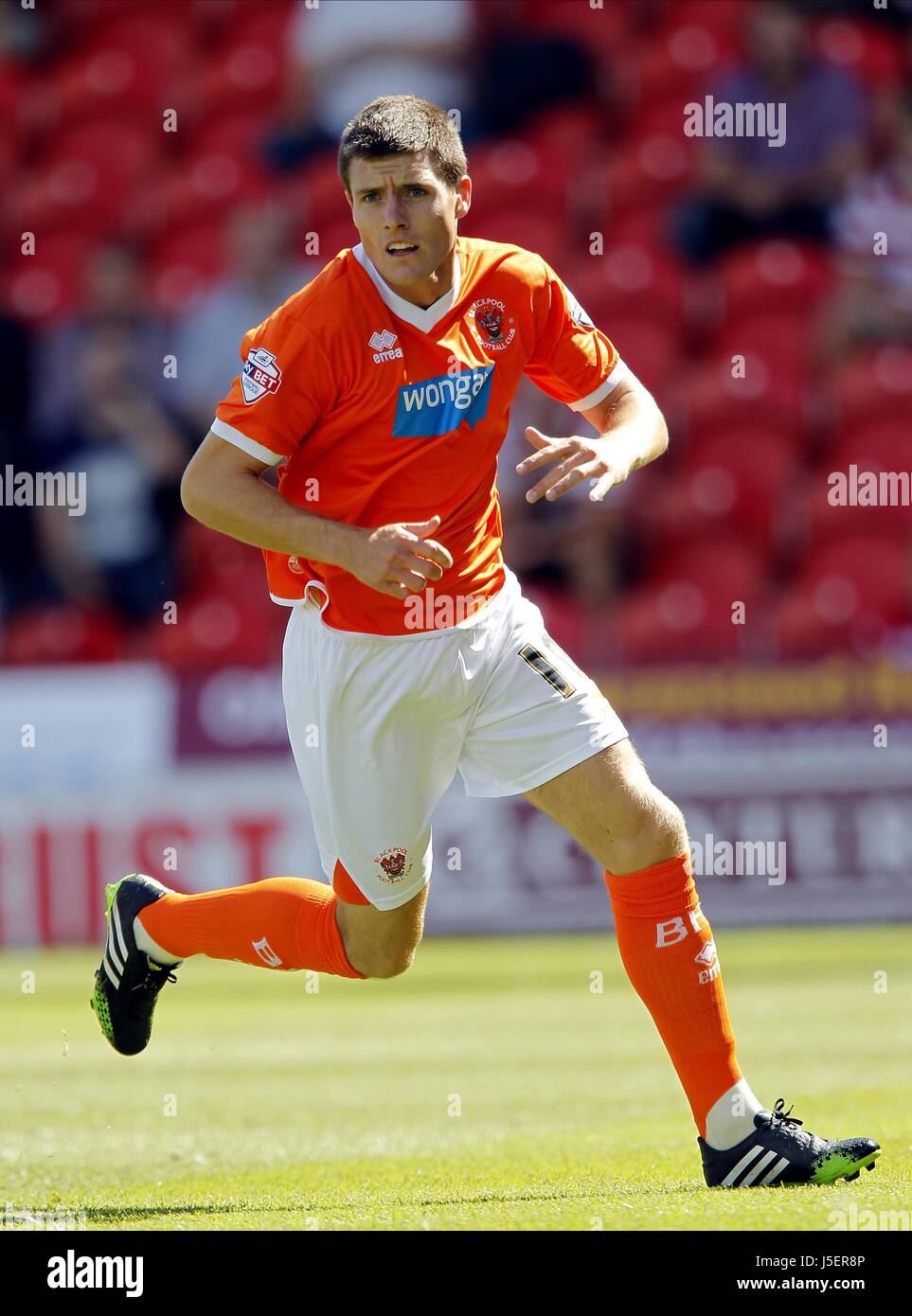 BOBBY GRANT BLACKPOOL FC KEEPMOAT STADIUM DONCASTER ENGLAND 03 August ...