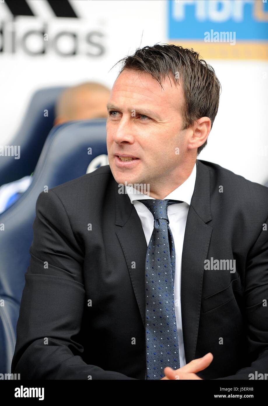 DOUDIE FREEDMAN BOLTON WANDERERS FC MANAGER REEBOK STADIUM BOLTON ...