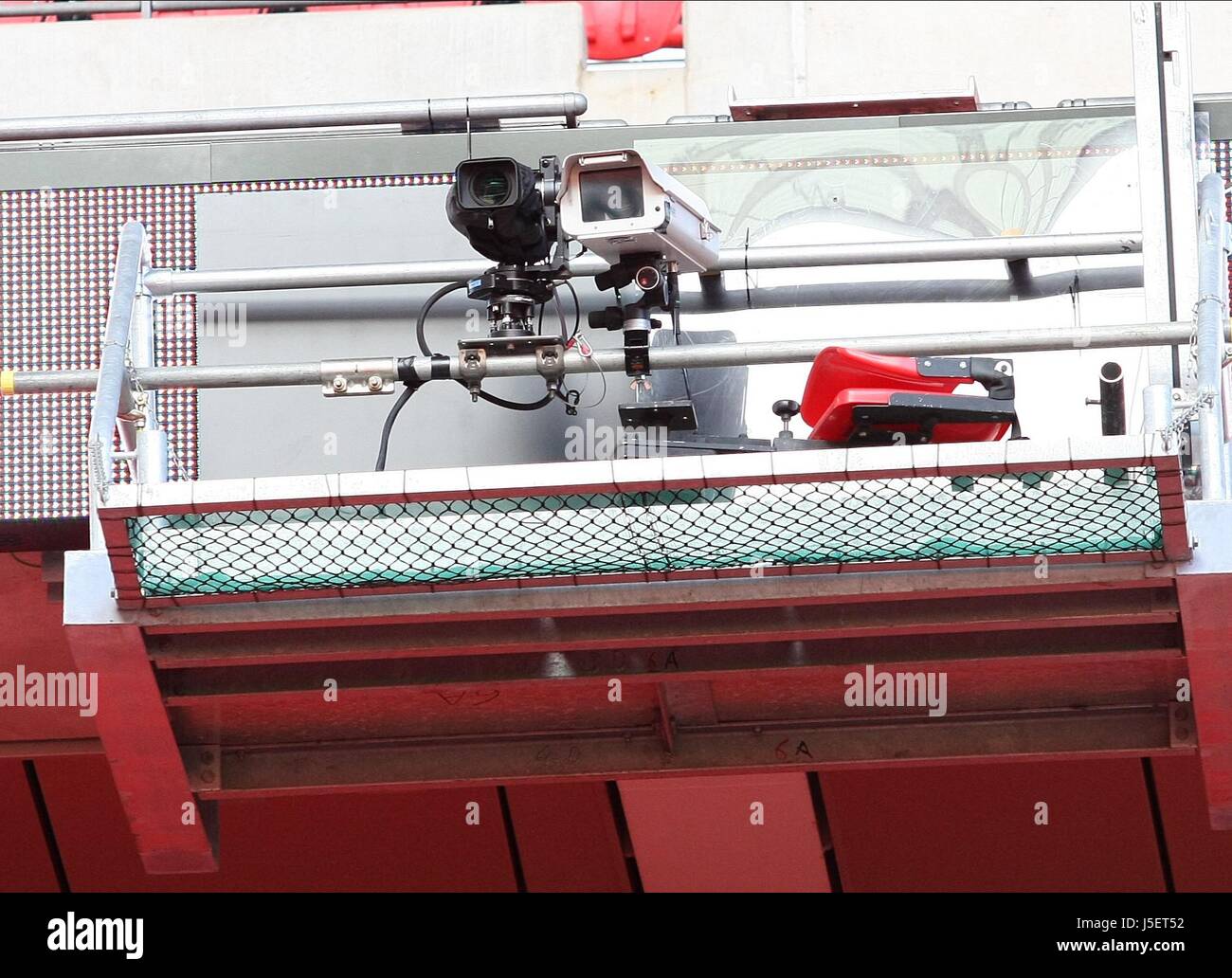 Hawk eye camera football hi-res stock photography and images - Alamy