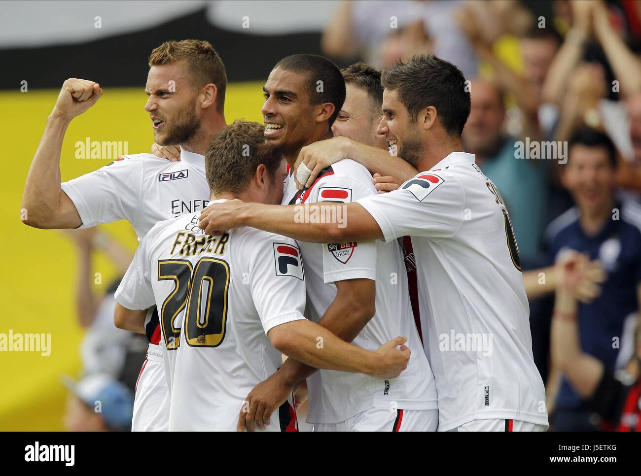 Bournemouth players celebrate hi-res stock photography and images - Alamy