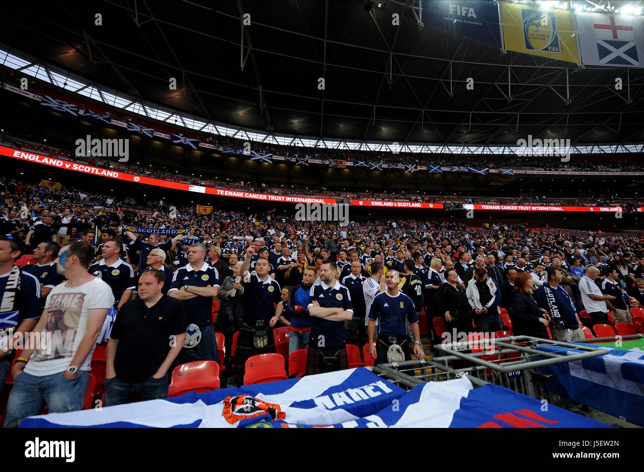 SCOTLAND FANS ENGLAND V SCOTLAND ENGLAND V SCOTLAND WEMBLEY LONDON ...