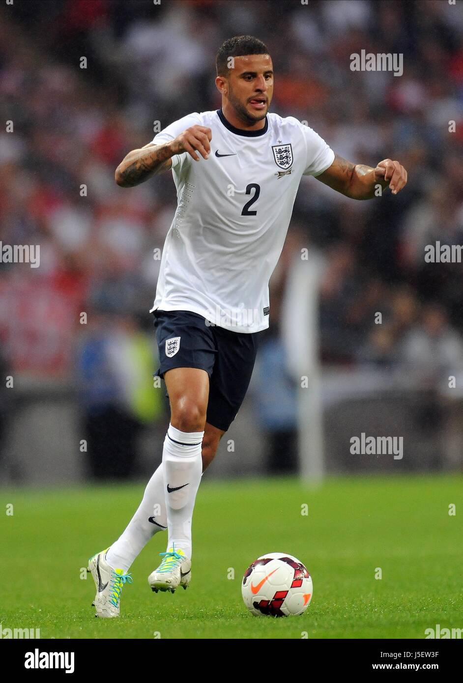 KYLE WALKER ENGLAND TOTTENHAM HOTSPUR FC ENGLAND & TOTTENHAM HOTSPUR FC ...
