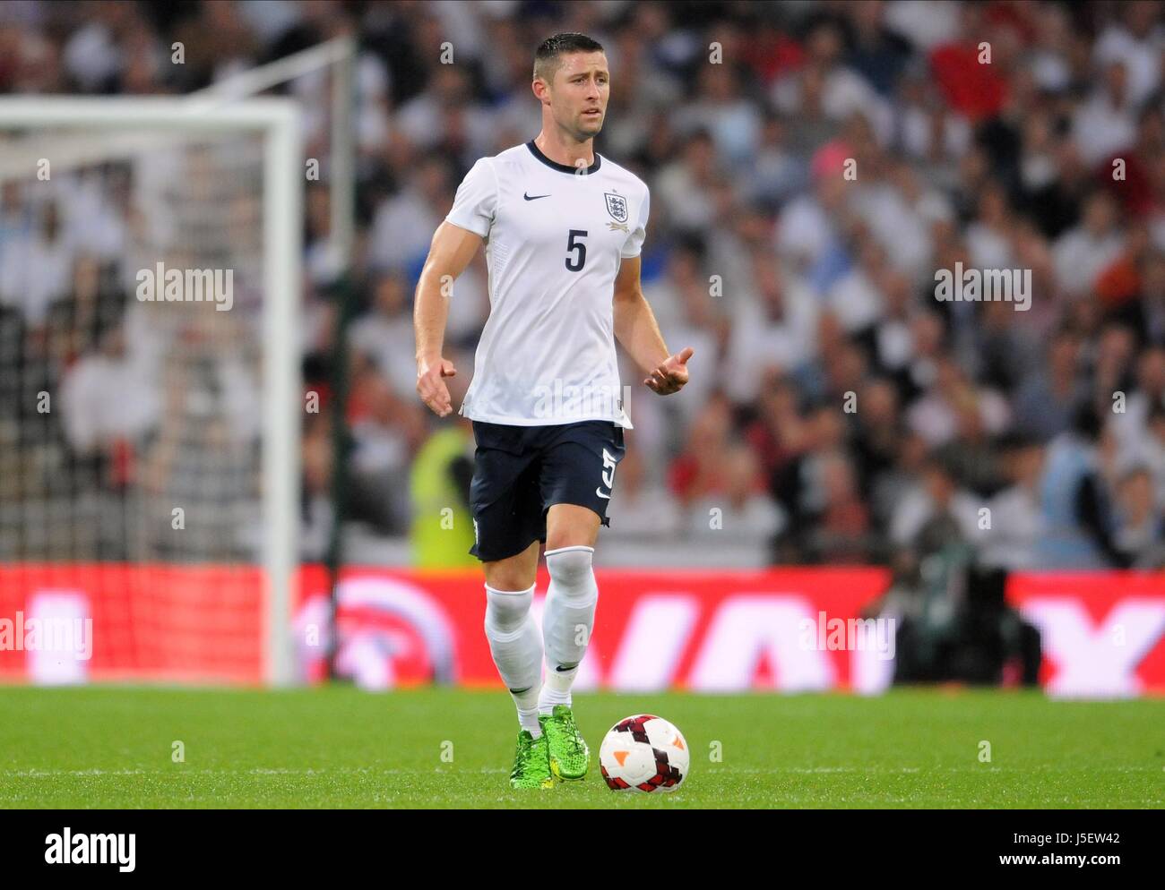 GARY CAHILL ENGLAND CHELSEA FC ENGLAND & CHELSEA FC WEMBLEY STADIUM ...