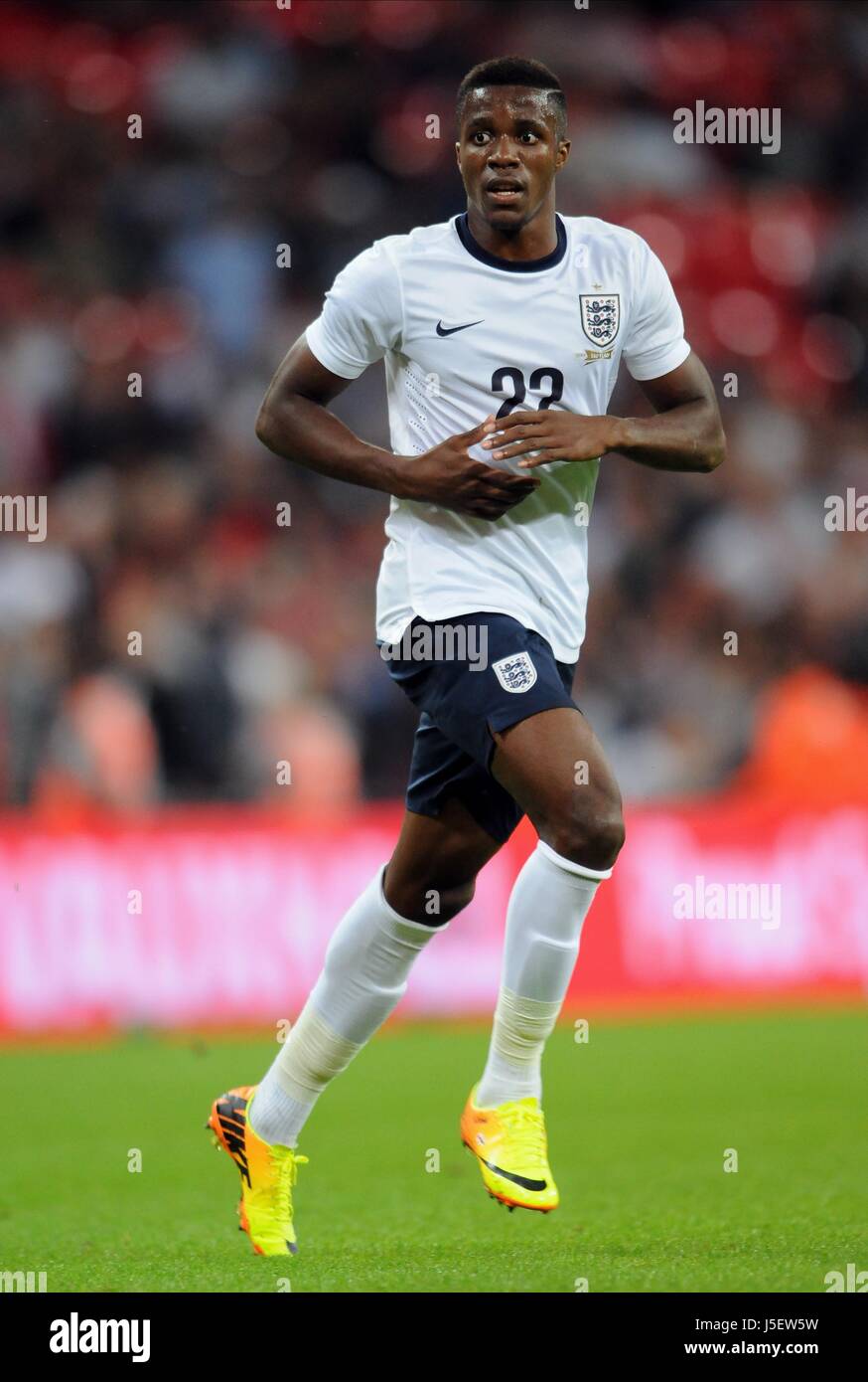 WILFRIED ZAHA ENGLAND MANCHESTER UNITED FC ENGLAND & MANCHESTER UNITED ...