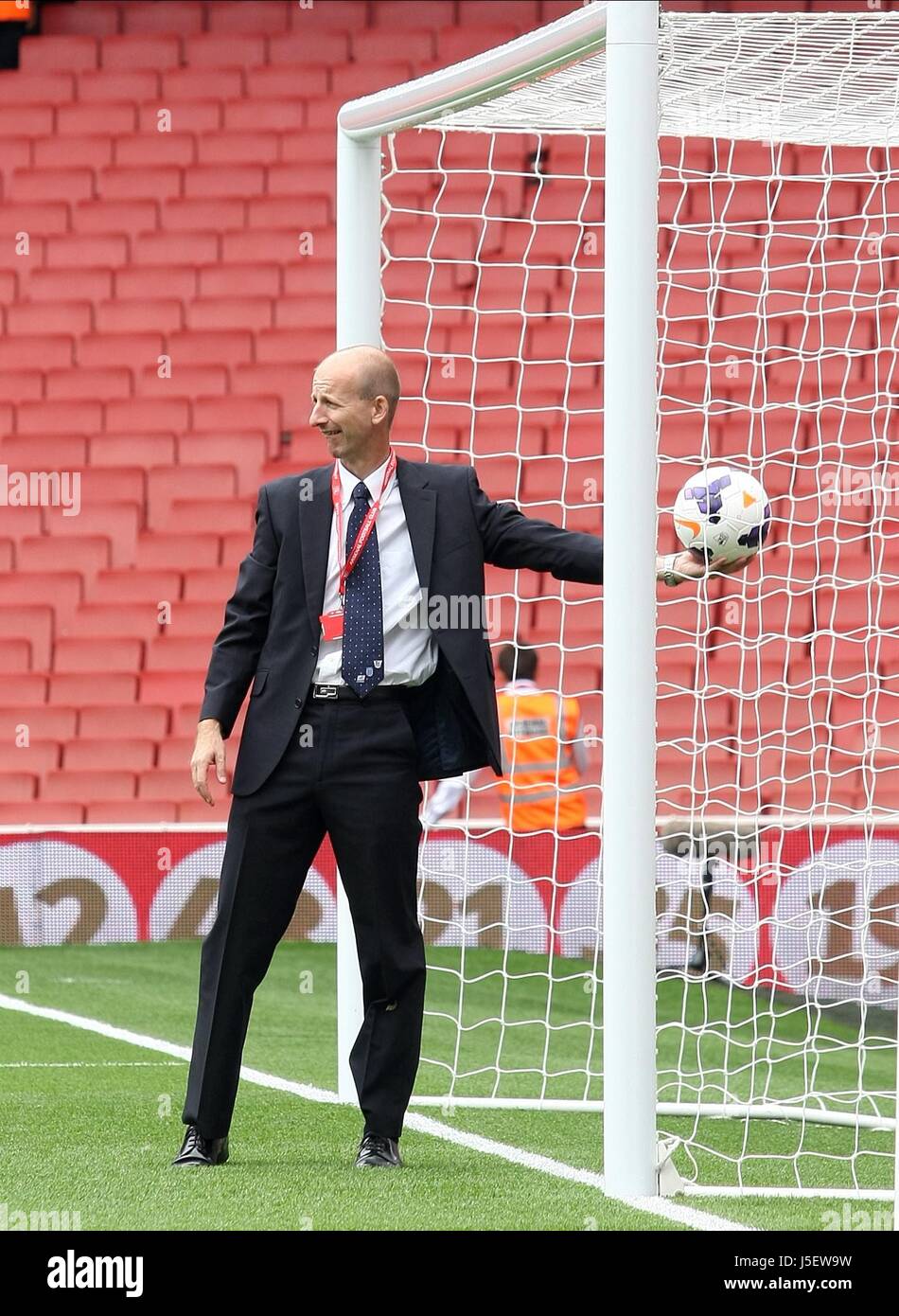 Football hawk eye hi-res stock photography and images - Alamy