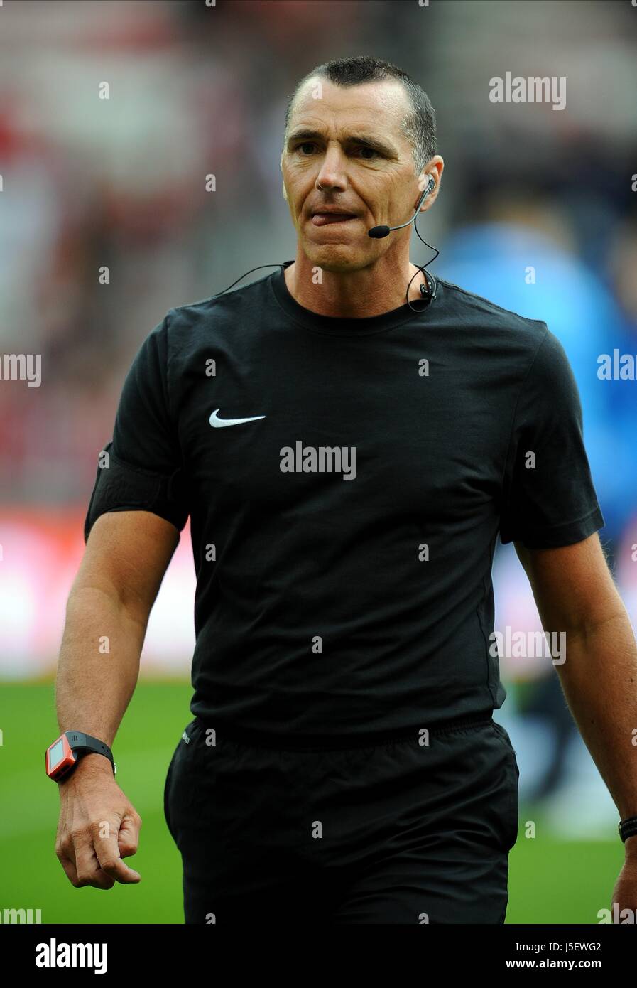 NEIL SWARBRICK PREMIERSHIP REFEREE STADIUM OF LIGHT SUNDERLAND ENGLAND ...