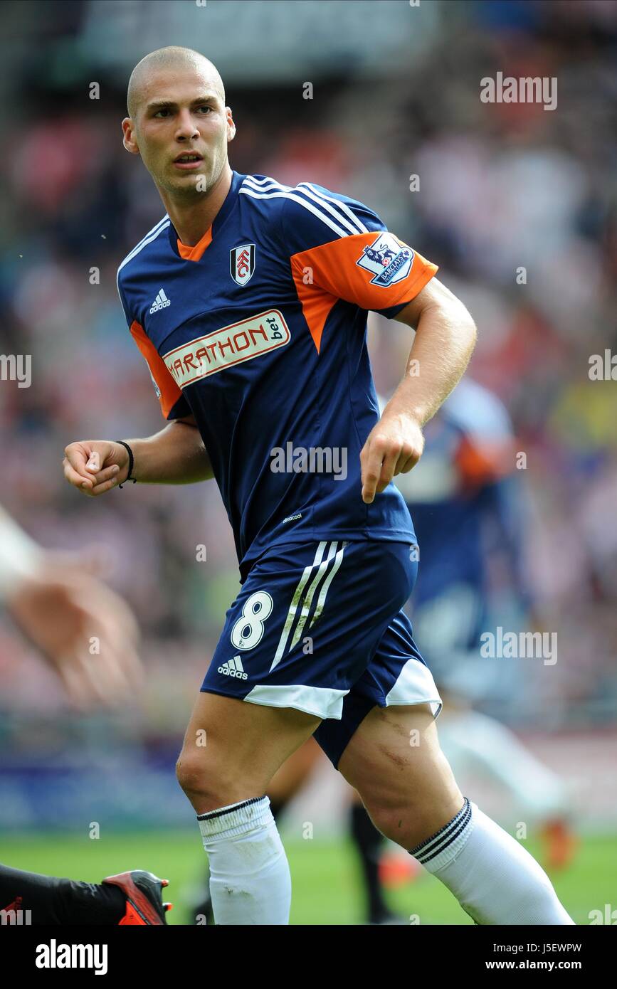 Pajtim kasami fulham hi-res stock photography and images - Alamy