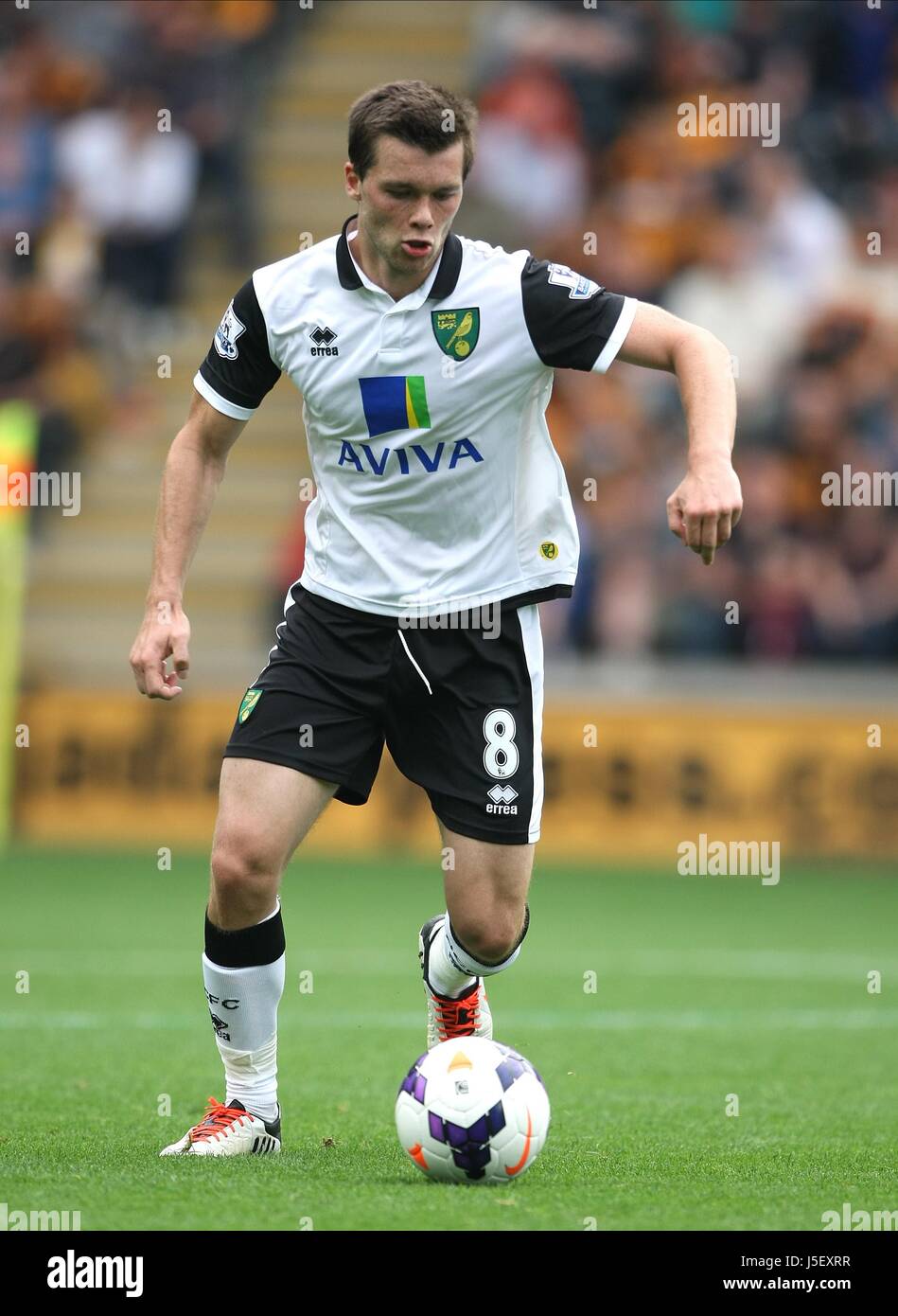 JONATHAN HOWSON NORWICH CITY FC NORWICH CITY FC HULL KC STADIUM ENGLAND ...