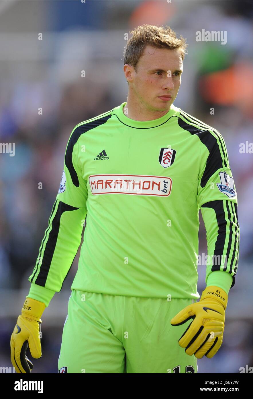 STEVE SIDWELL FULHAM FC FULHAM FC ST JAMES PARK NEWCASTLE ENGLAND 31 ...