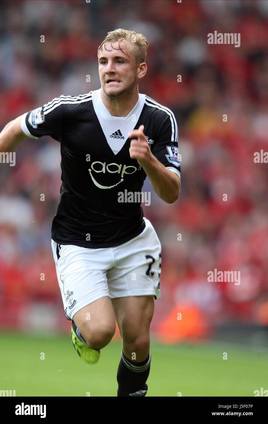 LUKE SHAW SOUTHAMPTON FC SOUTHAMPTON FC ANFIELD LIVERPOOL ENGLAND 21 ...
