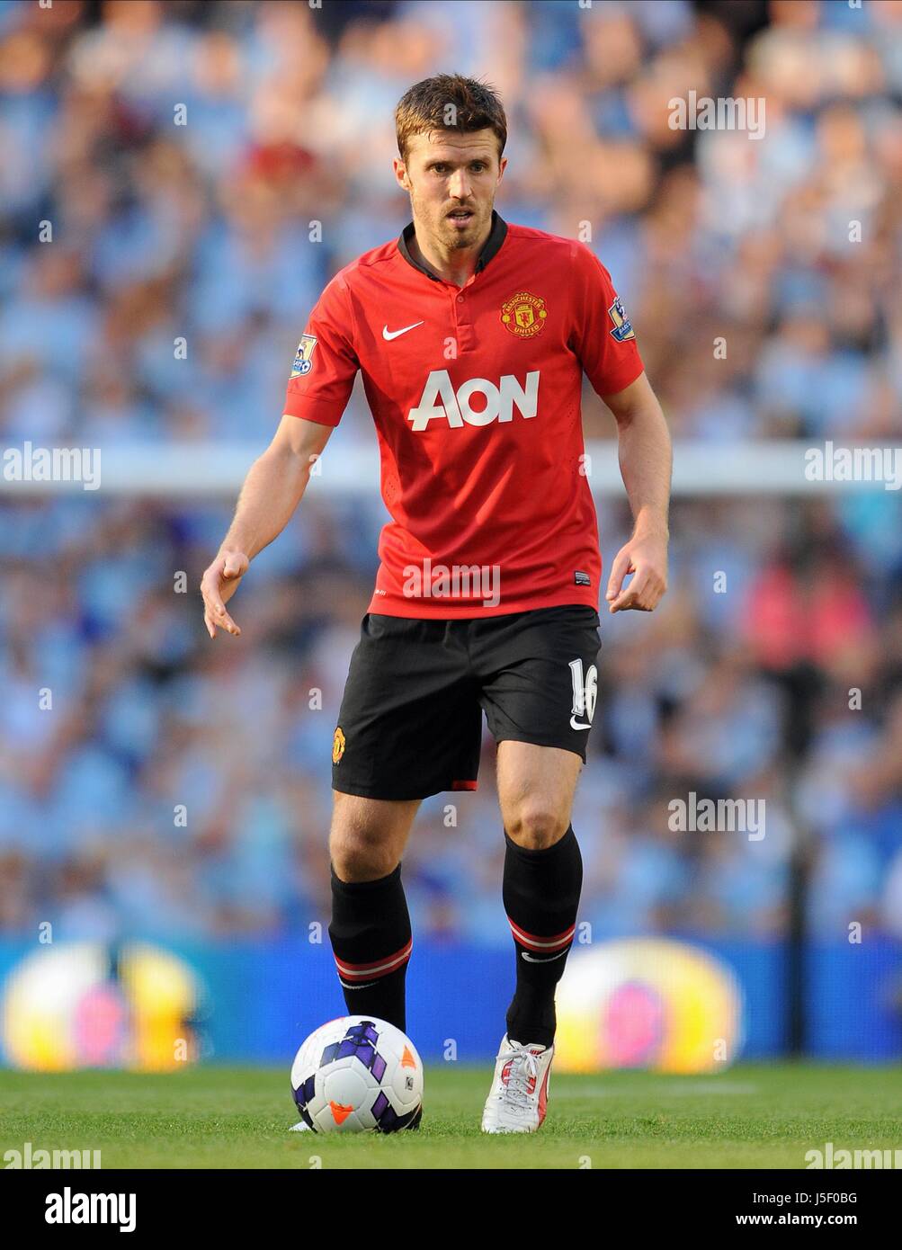 MICHAEL CARRICK MANCHESTER UNITED FC MANCHESTER UNITED FC ETIHAD ...