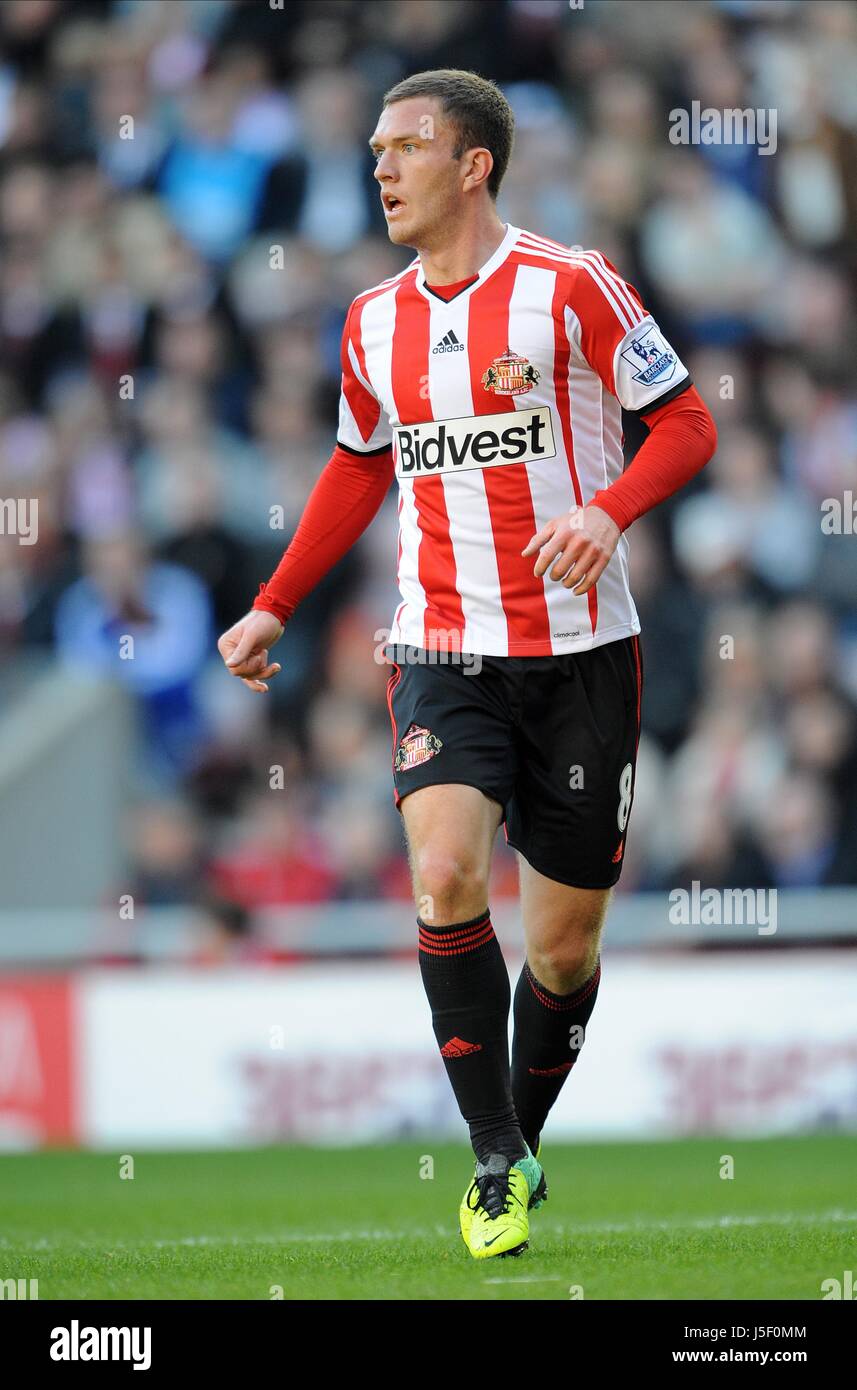 CRAIG GARDNER SUNDERLAND FC SUNDERLAND FC STADIUM OF LIGHT SUNDERLAND ...