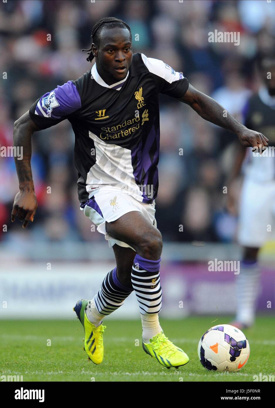VICTOR MOSES LIVERPOOL FC LIVERPOOL FC STADIUM OF LIGHT SUNDERLAND ...