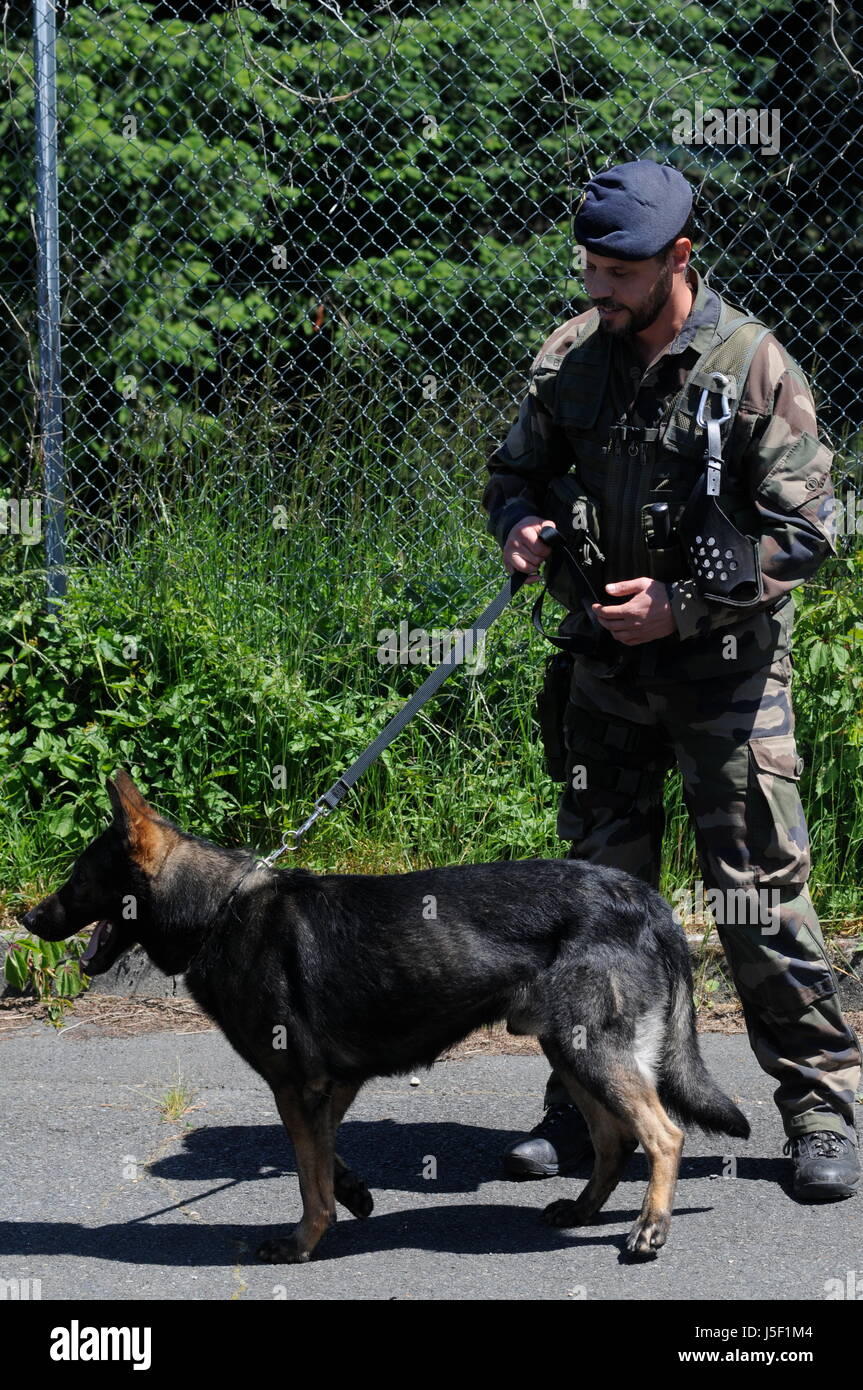 French Air Force commandos take part into antiterrorist drill at Mount ...