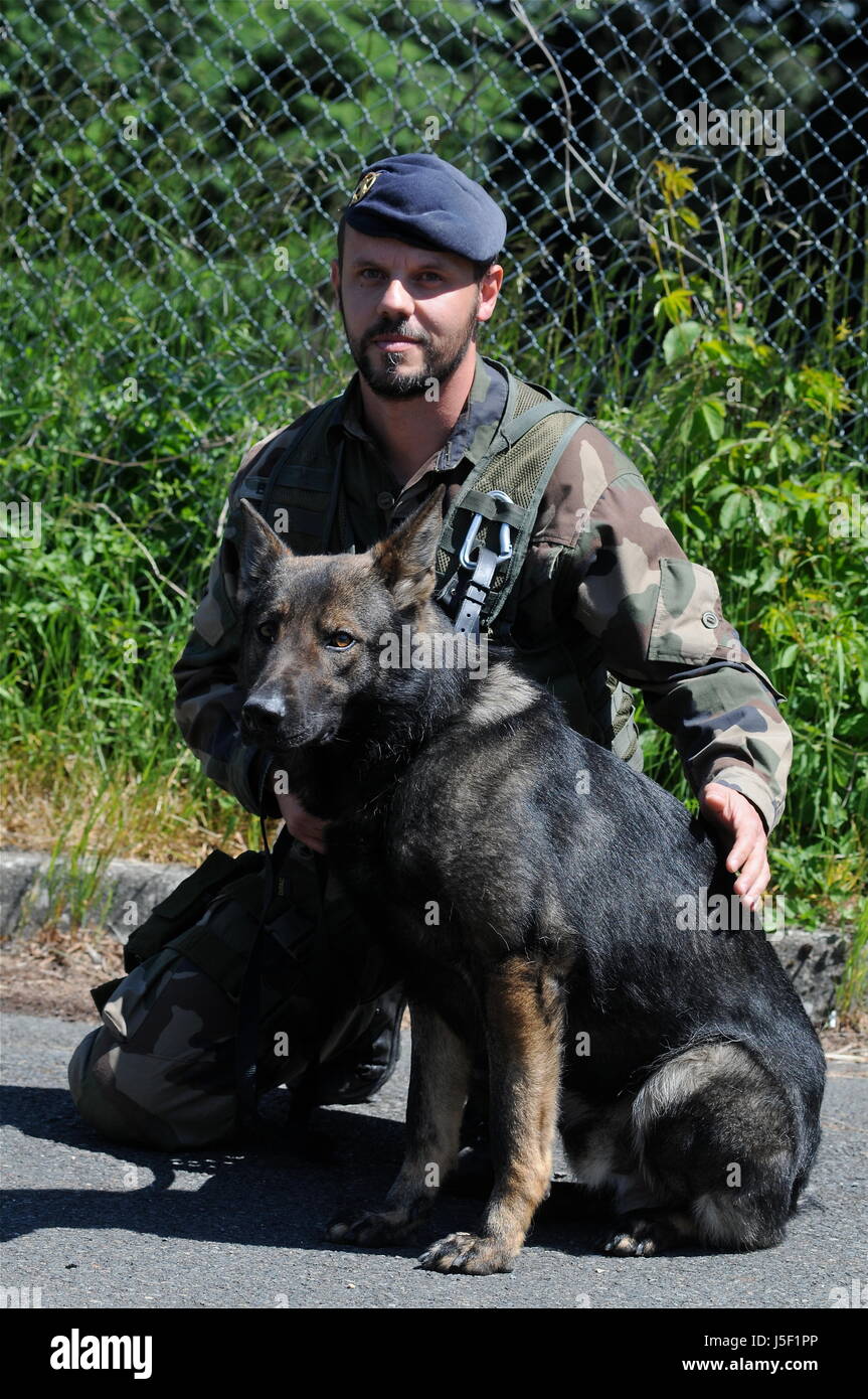 French Air Force commandos take part into antiterrorist drill at Mount ...