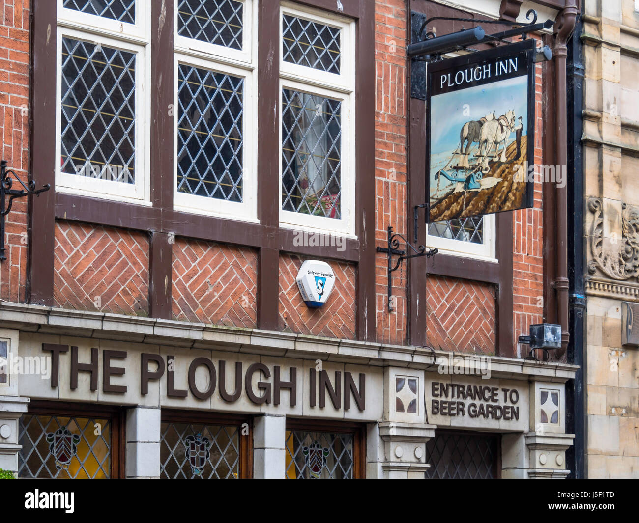 The plough inn england hi-res stock photography and images - Alamy