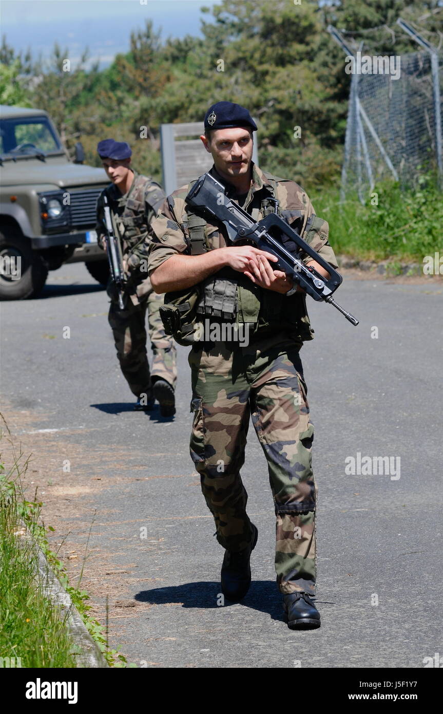 Vigipirate plan hi-res stock photography and images - Alamy