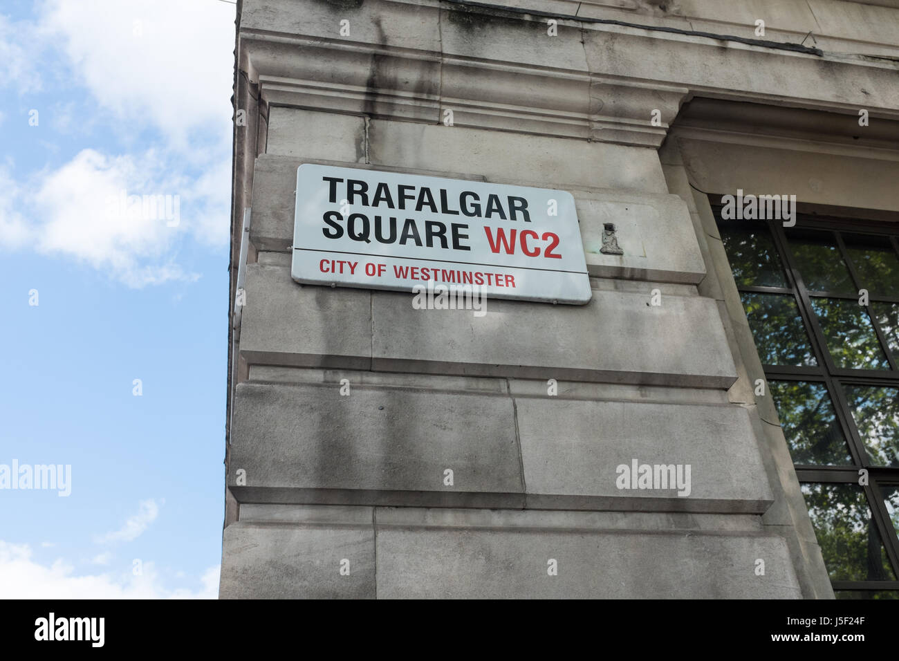 Street sign on side of building for Trafalgar Square in London's West ...