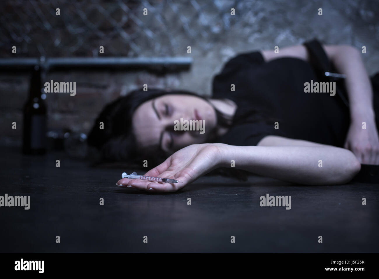 Lying prostrate hi-res stock photography and images - Alamy