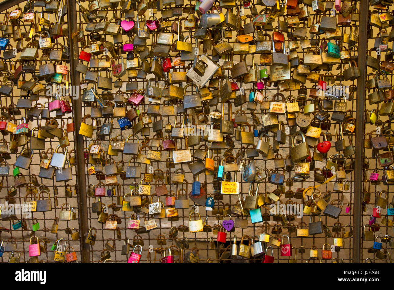 Seoul love locks hi-res stock photography and images - Alamy