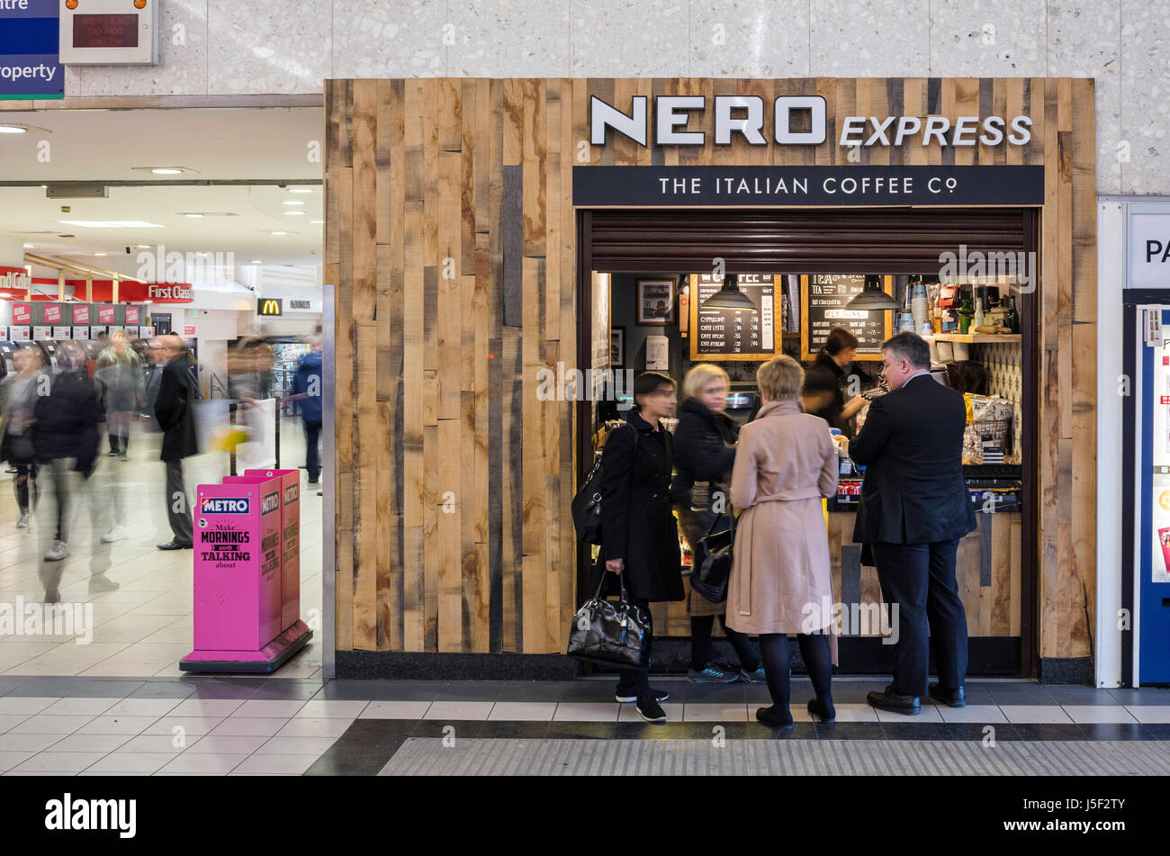 Nero Express Leeds Station Stock Photo - Alamy